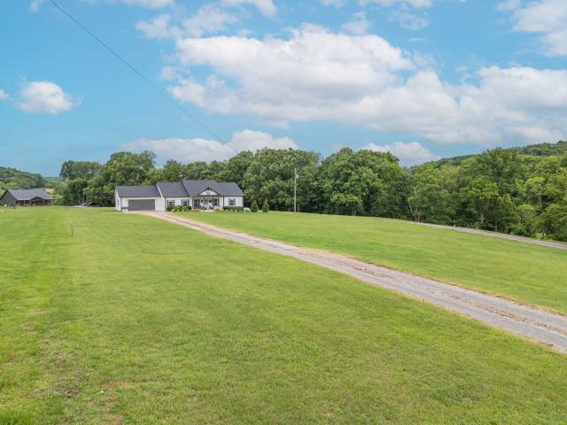242 Plunkett Creek Rd
