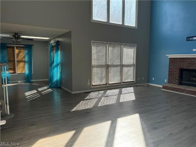 242 Ravenshollow Drive