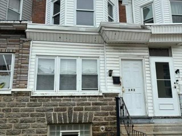 242 W Albanus St, Philadelphia, PA 19120