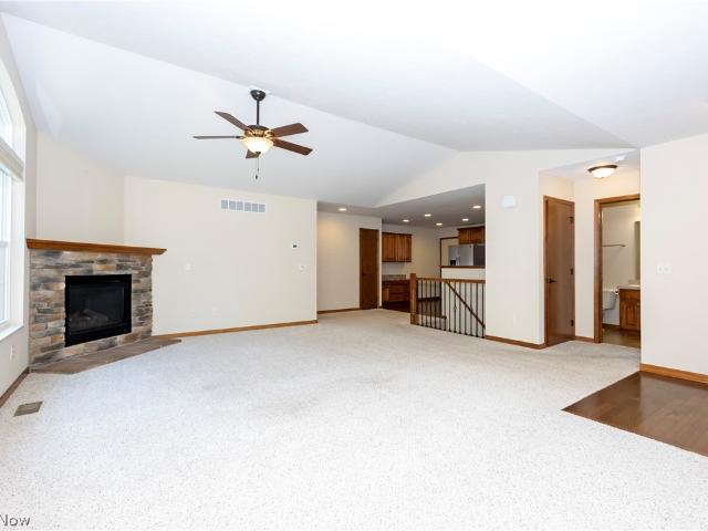 242 Woodbury Circle