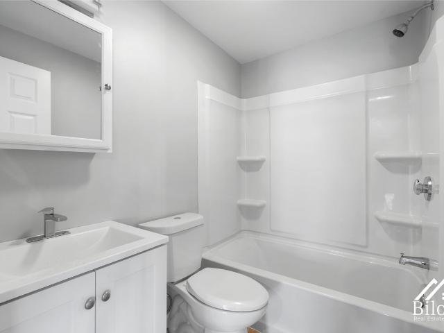 242 Waterman Avenue 1 Bedroom Apartment for Rent at 242 Waterman Ave, North Providence, RI 02911