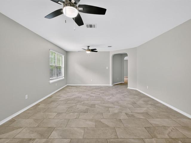 242 Wildwood Dr