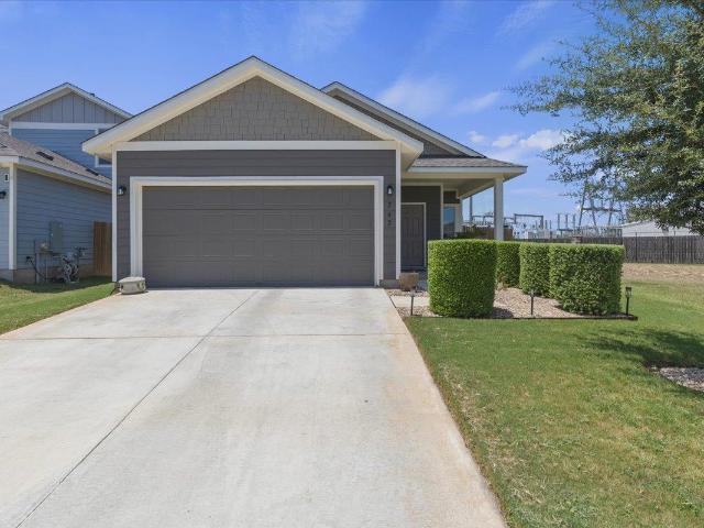 242 Trailside Ln