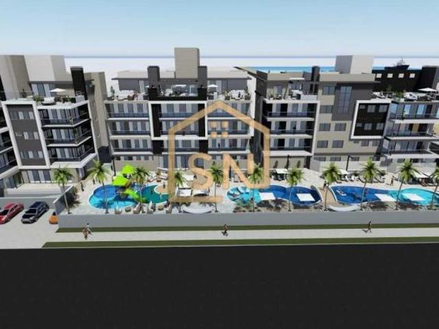 242A Apartamentos frente mar no Balneário Costa azul