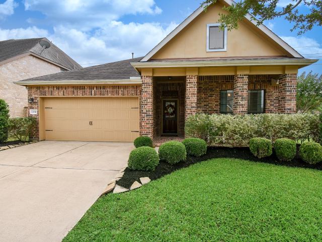 24347 Piazza Drive