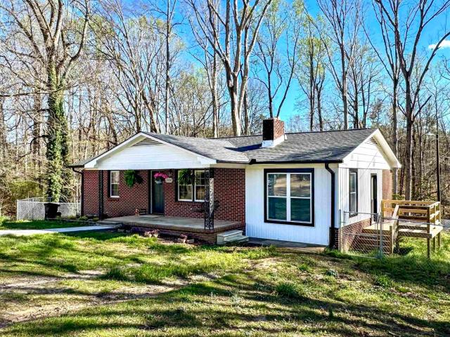 2434 Broadway Lake Road