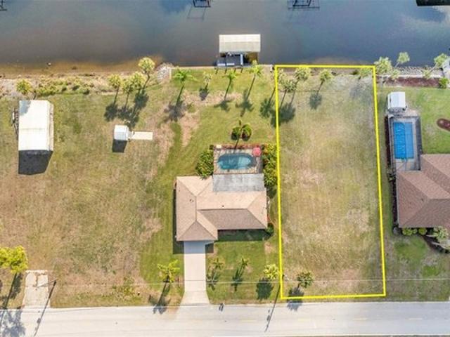 2434 Como St, Port Charlotte, FL 33948