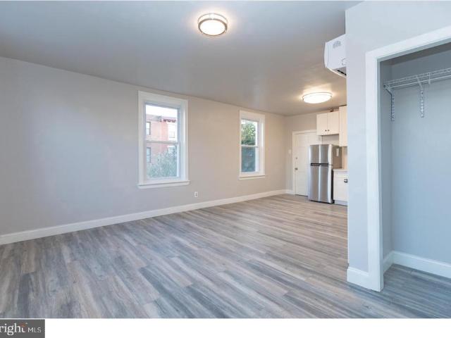 2434 E Dauphin Street # 3F