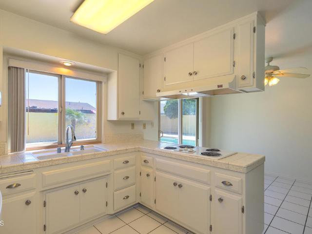 2434 El Cajon Way