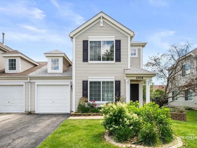 2434 Roxbury Ln, Montgomery, IL 60538