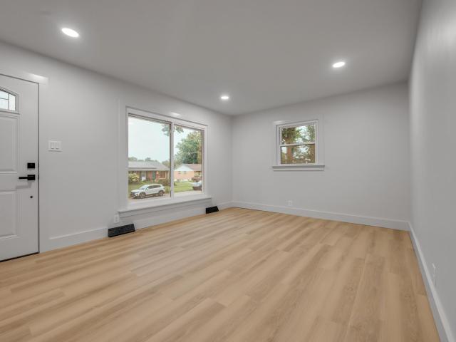 2434 Seine Road