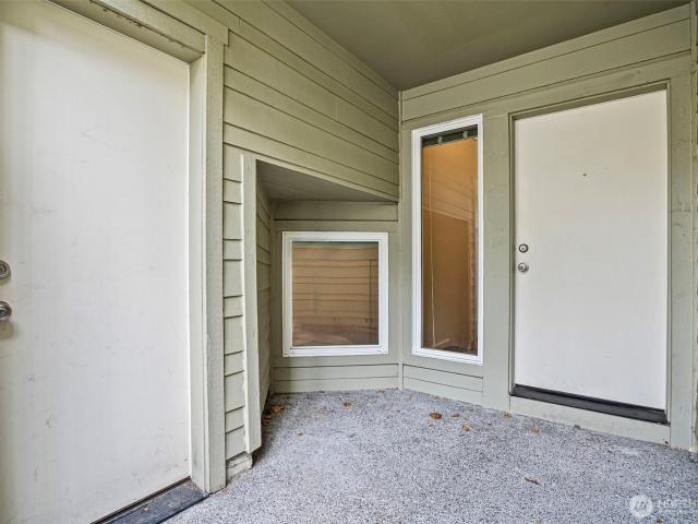 2434 Yakima Ct, Tacoma, WA 98405 | MLS #2436