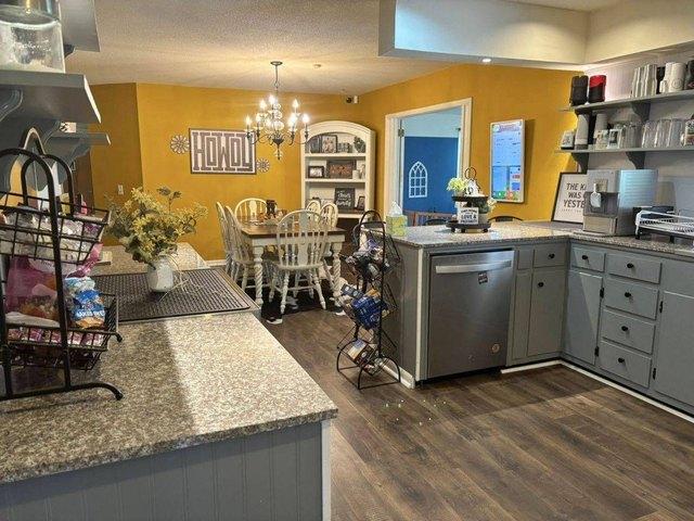 2434 4 Rd, Chetopa, KS 67336
