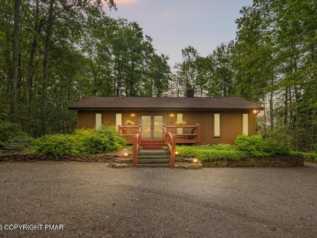 2435 Overlook Lane