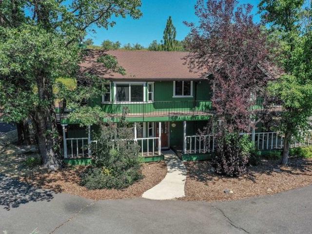 2435 College Ave, Weed, CA 96094