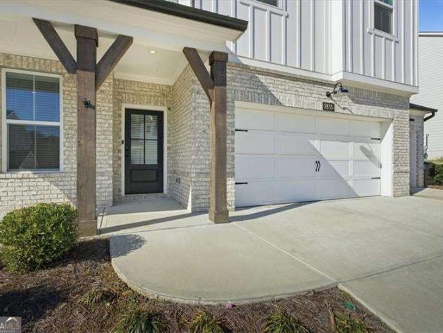 2435 Hidden Creek Road