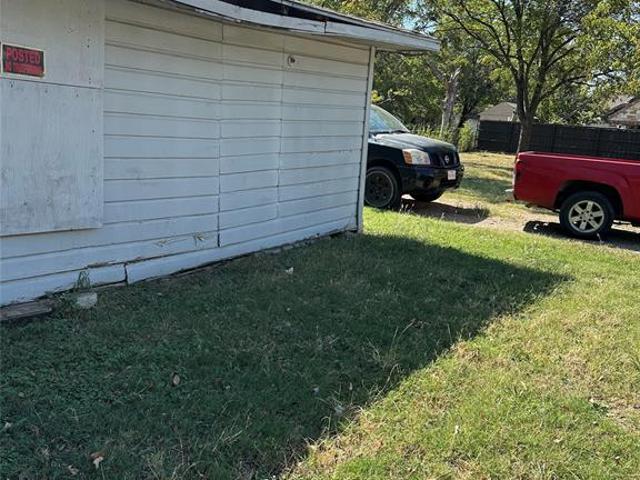 2435 Iroquois St, Dallas, TX 75212 | MLS #21179