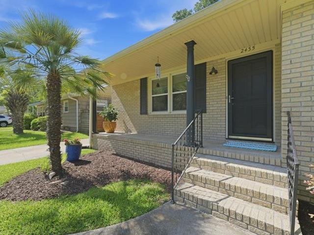 2435 Lantern St, Charleston, SC 29414
