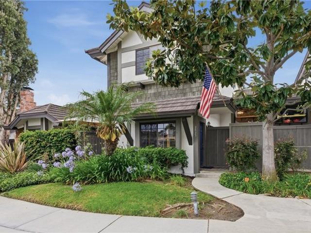 2435 Rue De Cannes, Costa Mesa, CA 92627