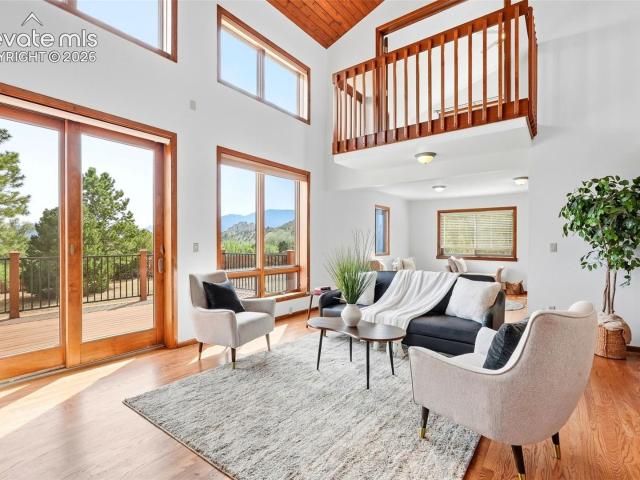 2435 Stoneridge Drive