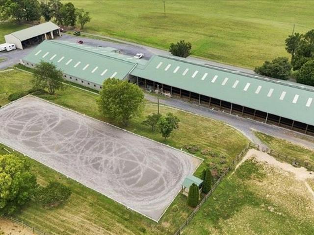 2435 Shutterlee Mill Rd, Staunton, VA 24401