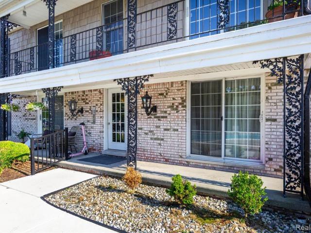 24360 East River Road # 36