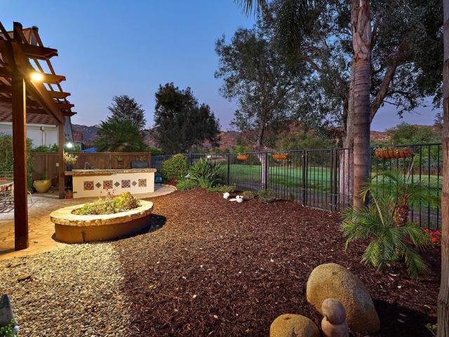 2436 Fallbrook Place