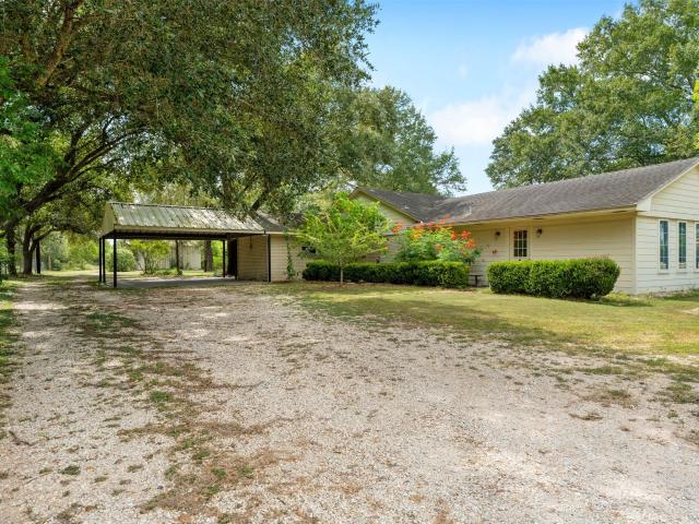 2436 S State Highway 71