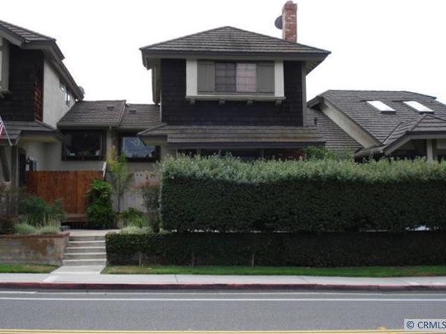 2436 Santa Ana Ave, Costa Mesa, CA 92627