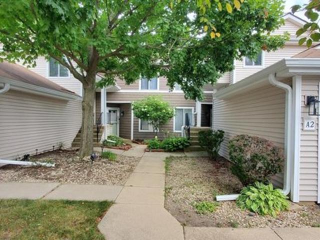 2436 W Salem Ct Unit B2, Woodridge, IL 60517