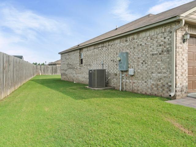 2437 Canterbury Court