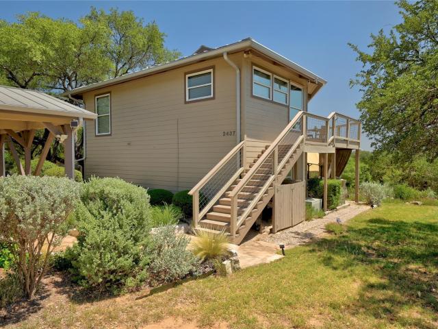 2437 Crosswind Dr