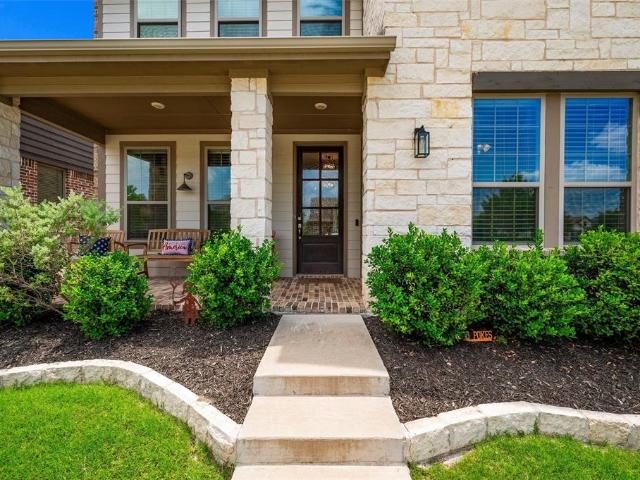2437 Elm Place