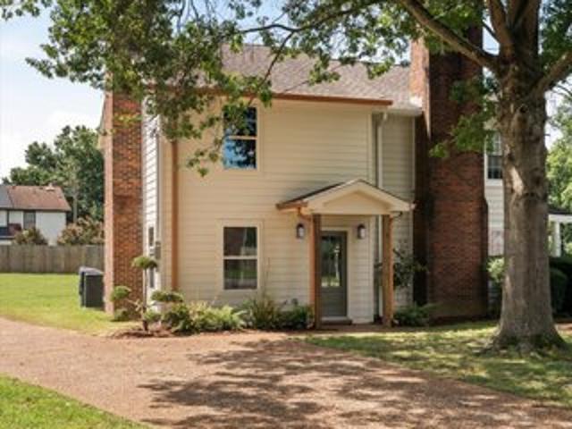 2437 Robbie Ct, Nashville, TN 37214