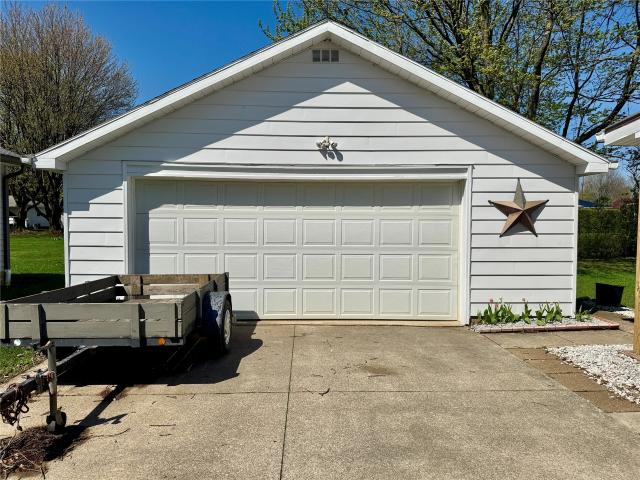 2438 CLARK Road