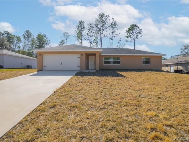 2438 W Vespero St, Citrus Springs, FL 34433
