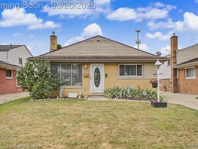 24393 Hanover St, Dearborn Heights, MI 48125