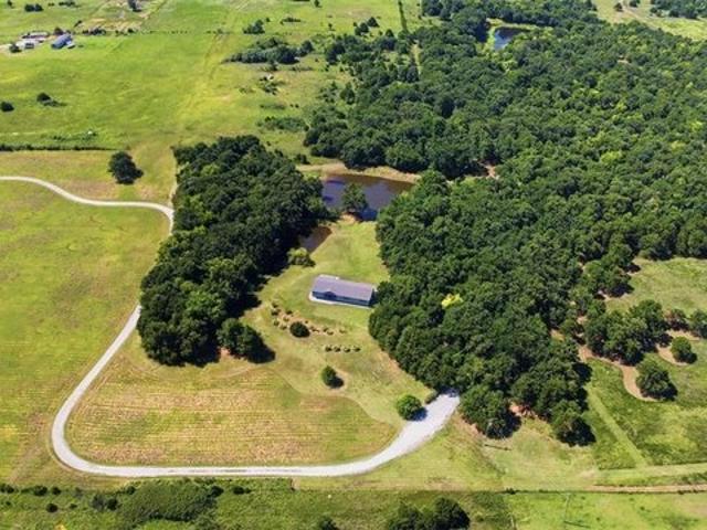 24399 Portland Ave, Blanchard, OK 73010