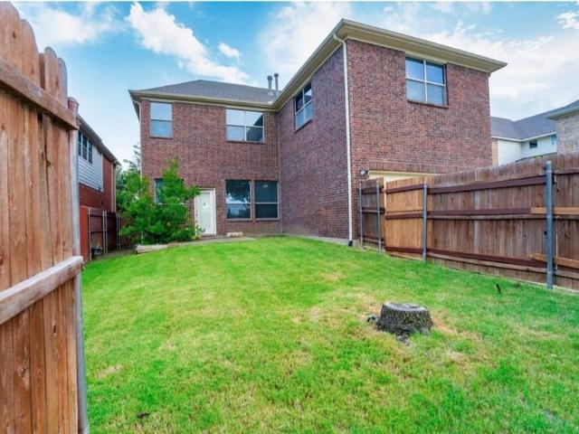 2439 Newcastle Bend