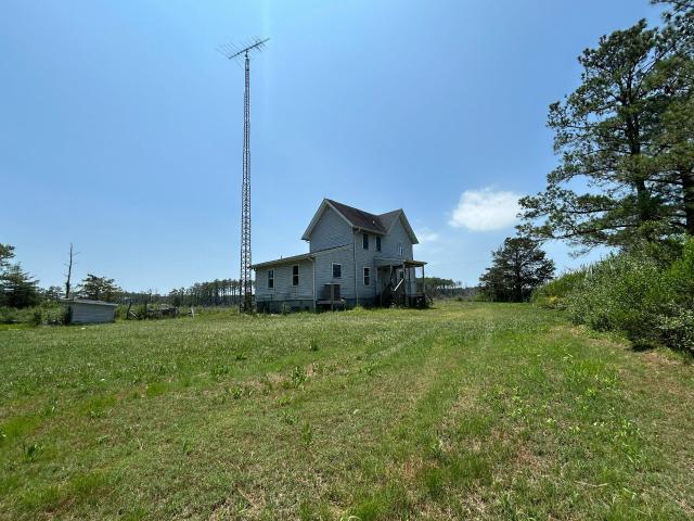 2439 Asquith Island Road