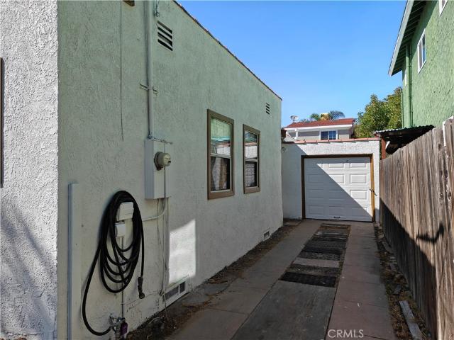 2439 E 15th St, Long Beach, CA 90804 | MLS #RS26078 | Compass