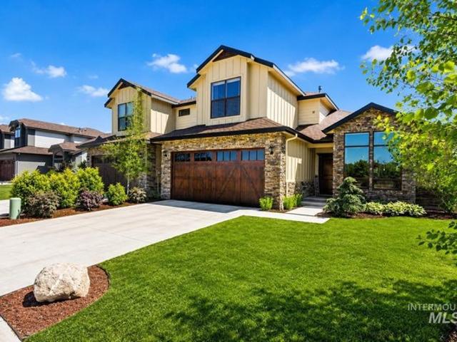2439 E Hidden Creek St, Nampa, ID 83687