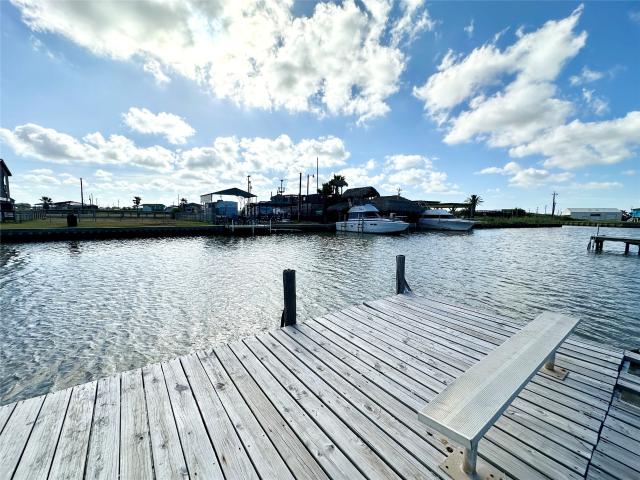 2439 Gulfview Dr, Sargent, TX 77414 | MLS #16860