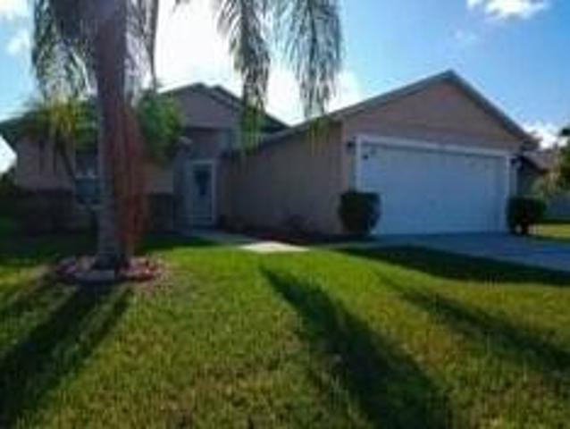 2439 Hybrid Dr, Kissimmee, FL 34758