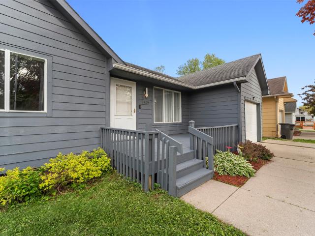 2439 SE 18th Court