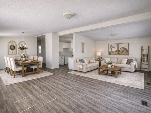 24303 Woolsey Canyon Rd Spc 124, West Hills, CA 91304