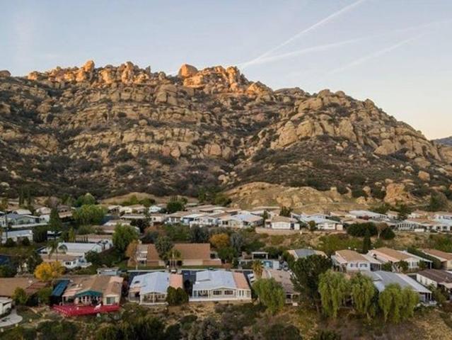 24303 Woolsey Canyon Rd Spc 86, West Hills, CA 91304
