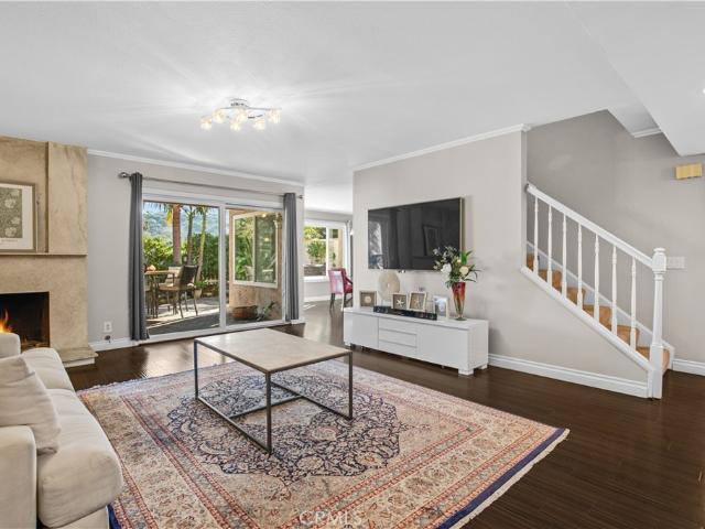 24306 Hillview