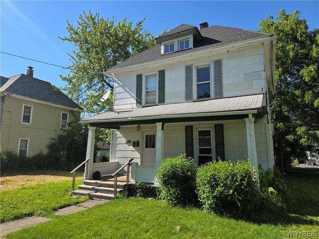 2430 Cudaback Ave, Niagara Falls, NY 14303