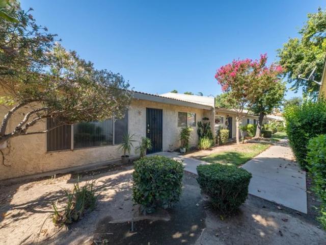 2430 Howard Rd Apt 35, Madera, CA 93637